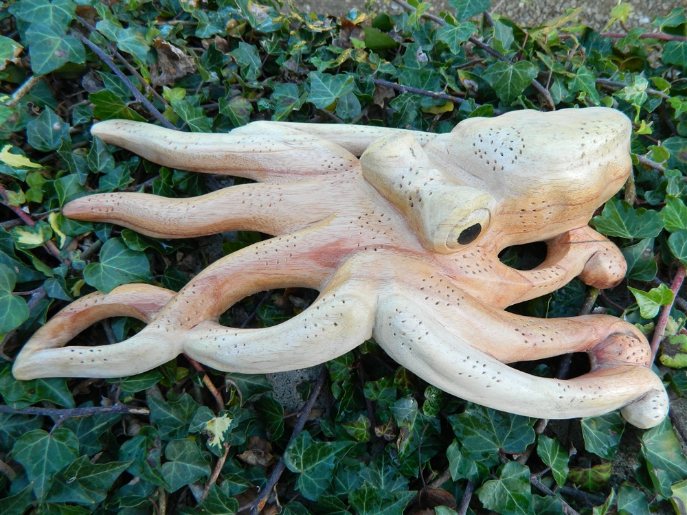 Wooden Octopus Carving - Hand Made 20cm Swimming - OnTradeWinds.co.uk